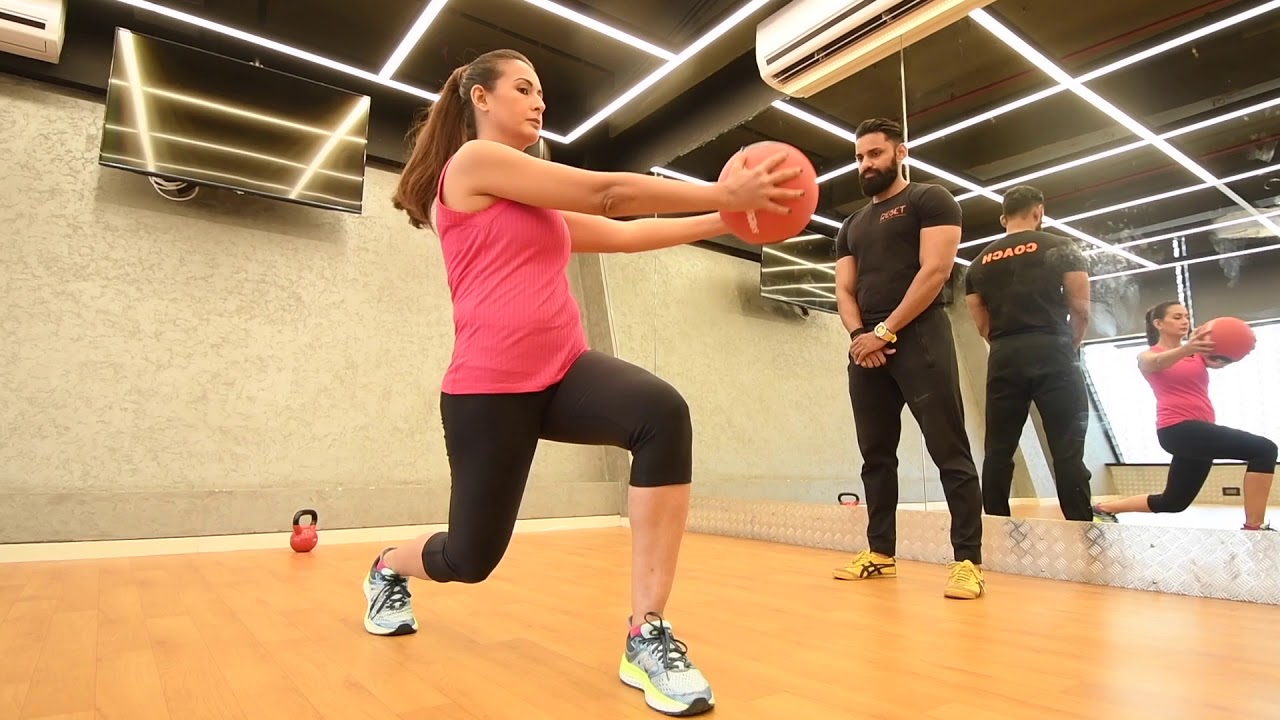 FIS : Single Leg Burpee - The Fitness India Show