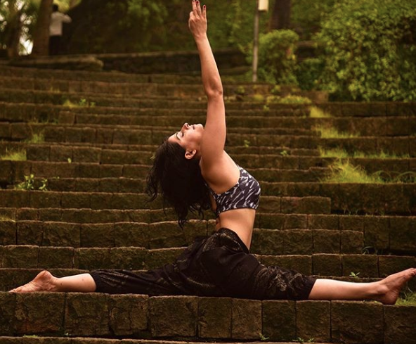 A Mom A Healer...A Yogi... Sunaina Rekhi - The Fitness India Show